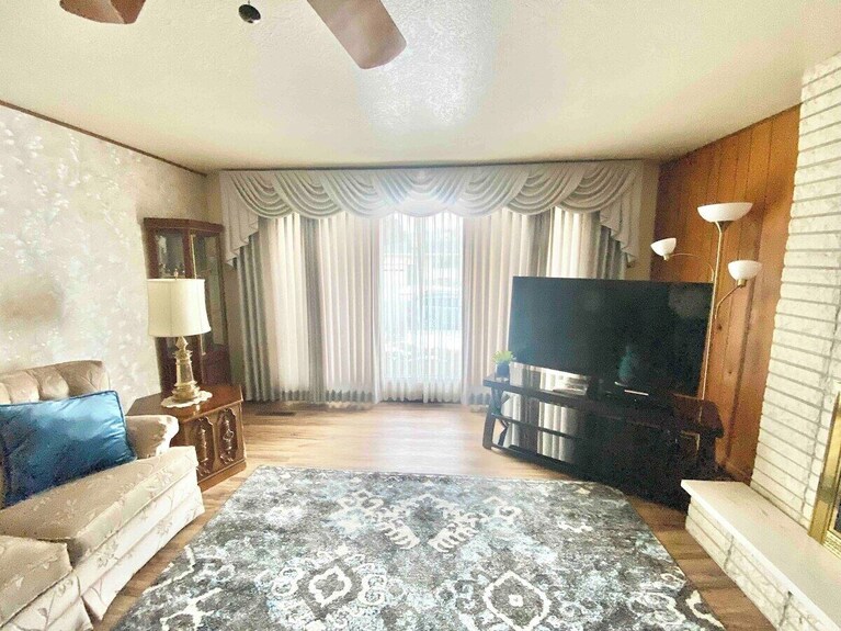 Roomy Midtown Home-large And Central To Everything - Pocatello, ID