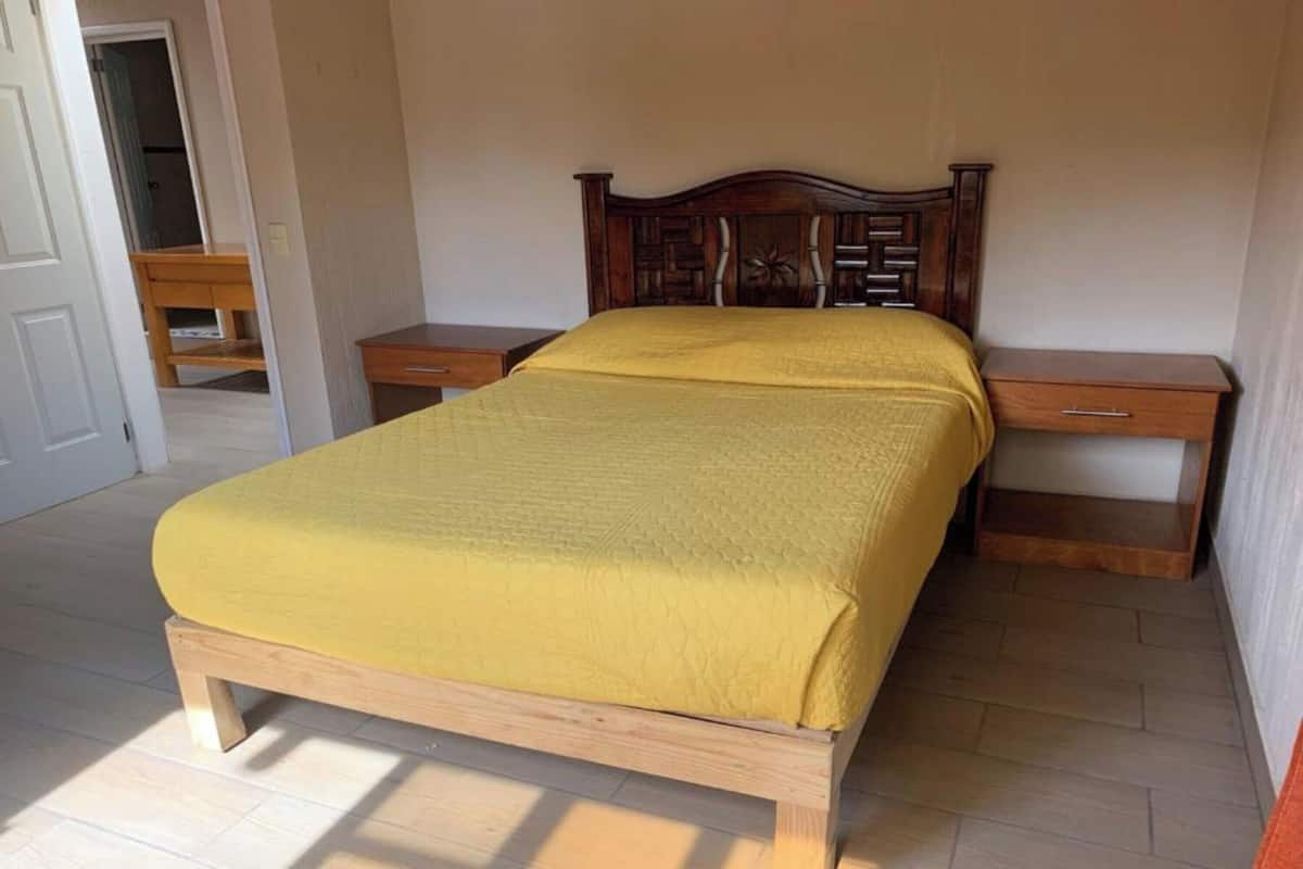 Suite Standard | Minibar, ferro/tábua de engomar, Wi-fi grátis, roupa de cama fornecida