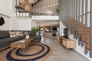 Vila superluxo | Área de estar | Smart TV