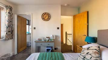 Quarto Duplo, casa de banho anexa, vista para o pátio (Room 2) | 1 quarto