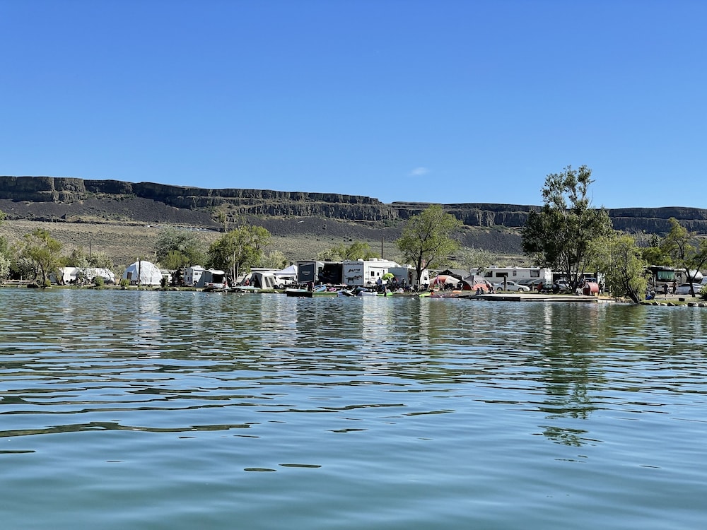 Blue Lake Resort - State of Washington
