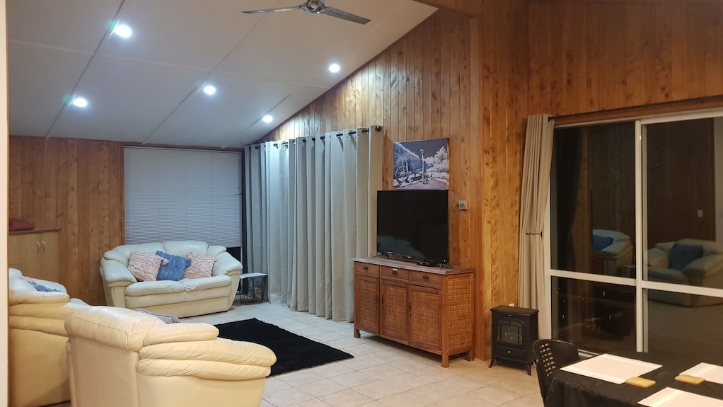 Morunga Farm House - A Peaceful Country Retreat - Wairarapa