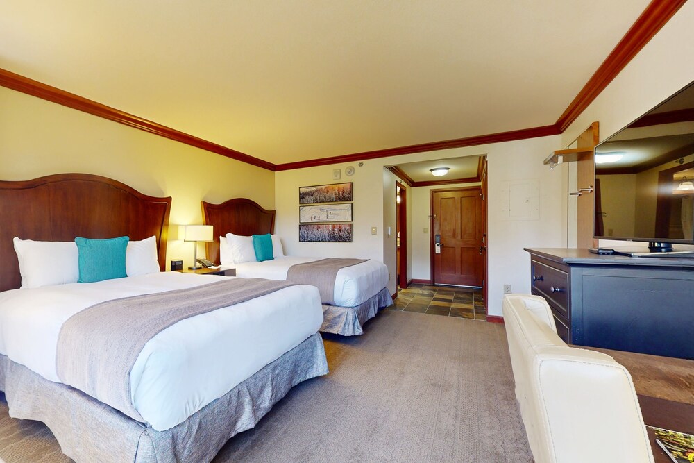 Everline Resort & Spa Studio - Ski-in/ski-out, Pools, Hot Tub, Luxe Spa - Lake Tahoe