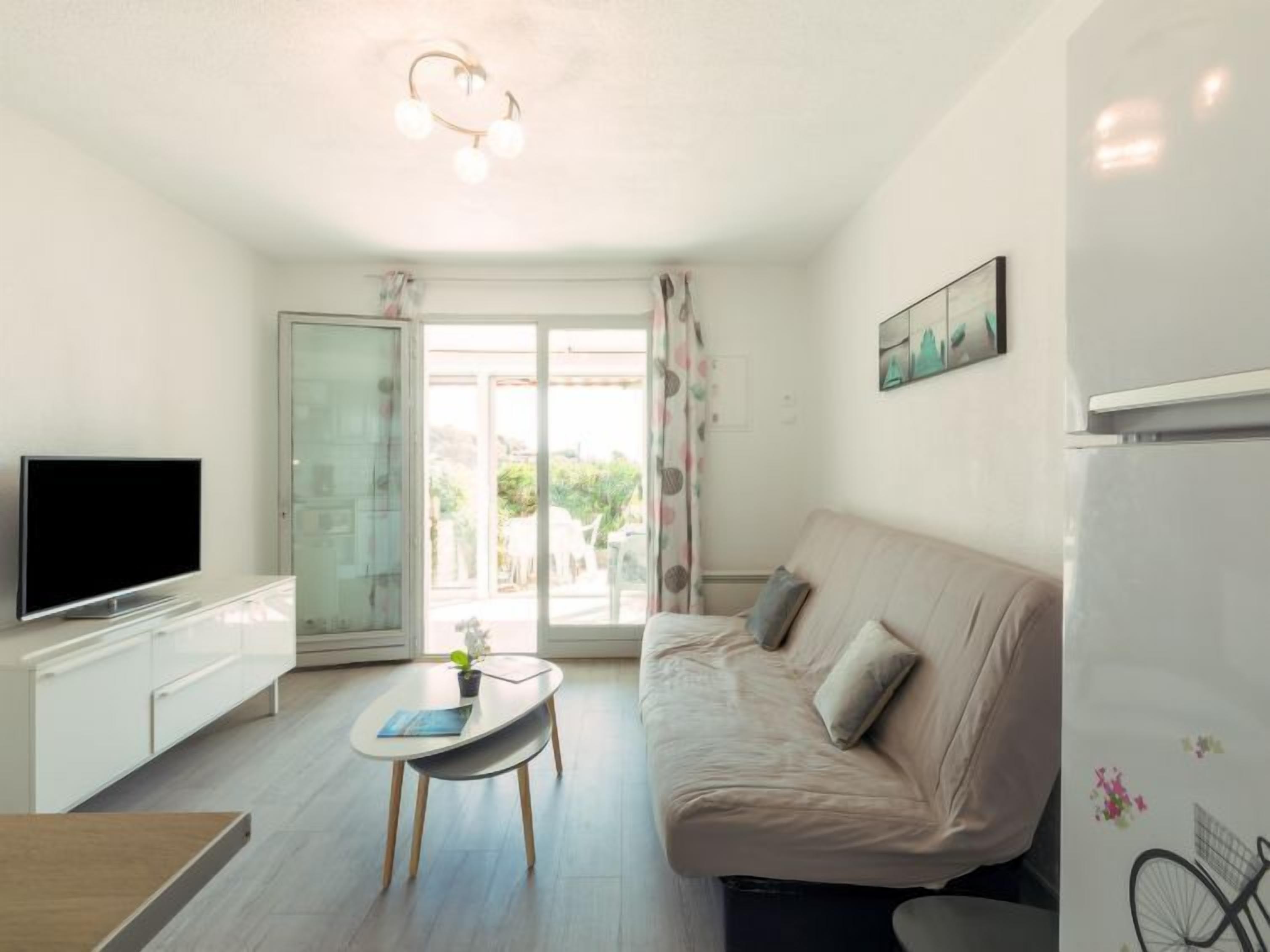 Le Front De Mer By Interhome - Saint-Aygulf