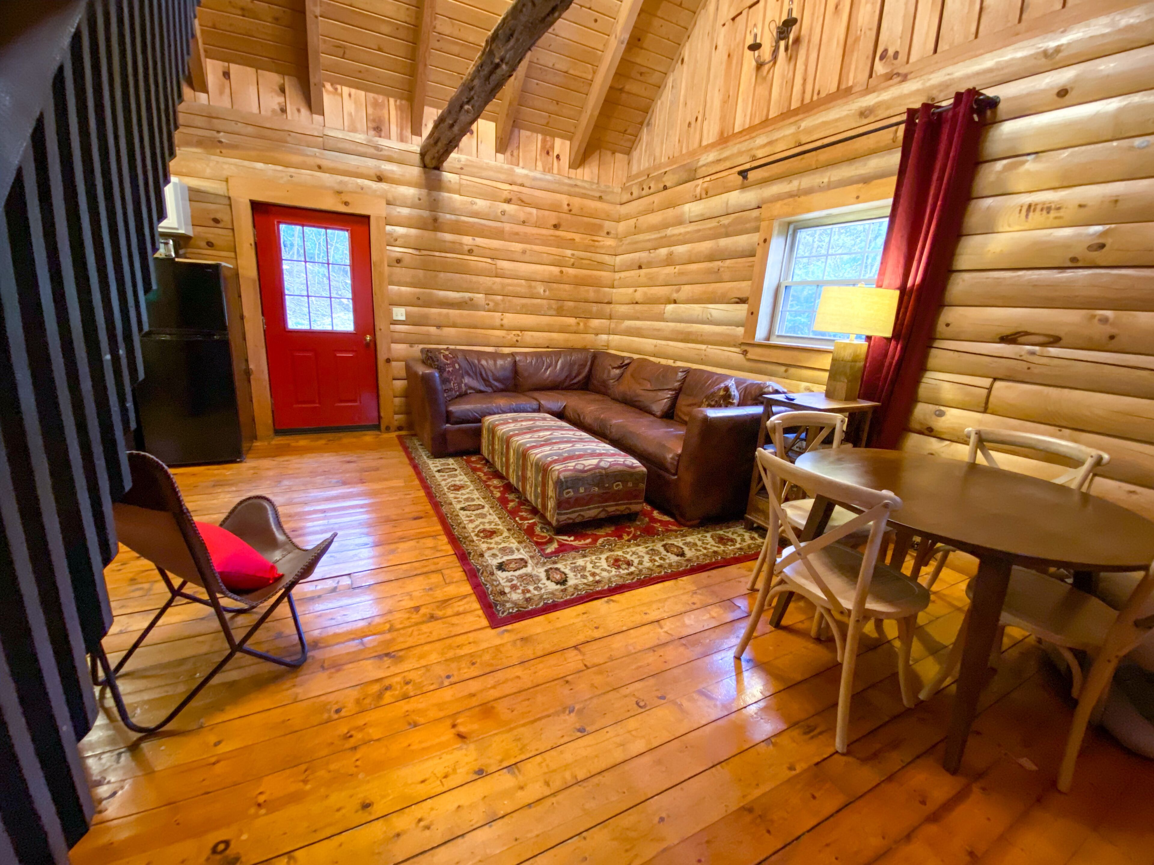 Unplugged Retreat-the Yosemite At Rock Springs - Pembroke, VA