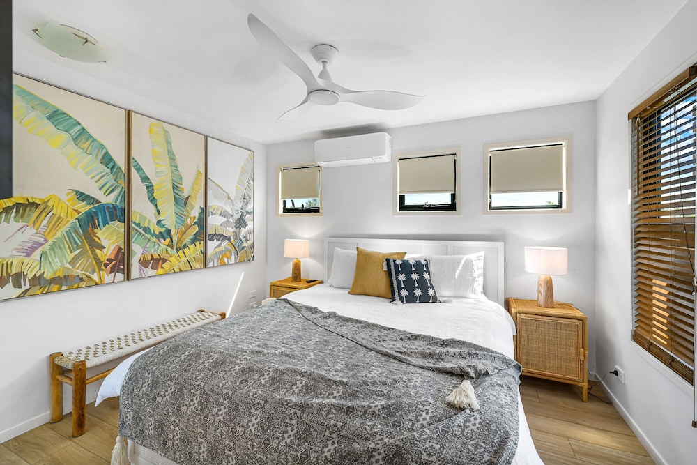 Little Fern House A Tropical Beach Hideaway Mudjimba, Sunshine Coast 5 Mins - Mudjimba