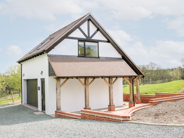 Gerry's Place - West Midlands