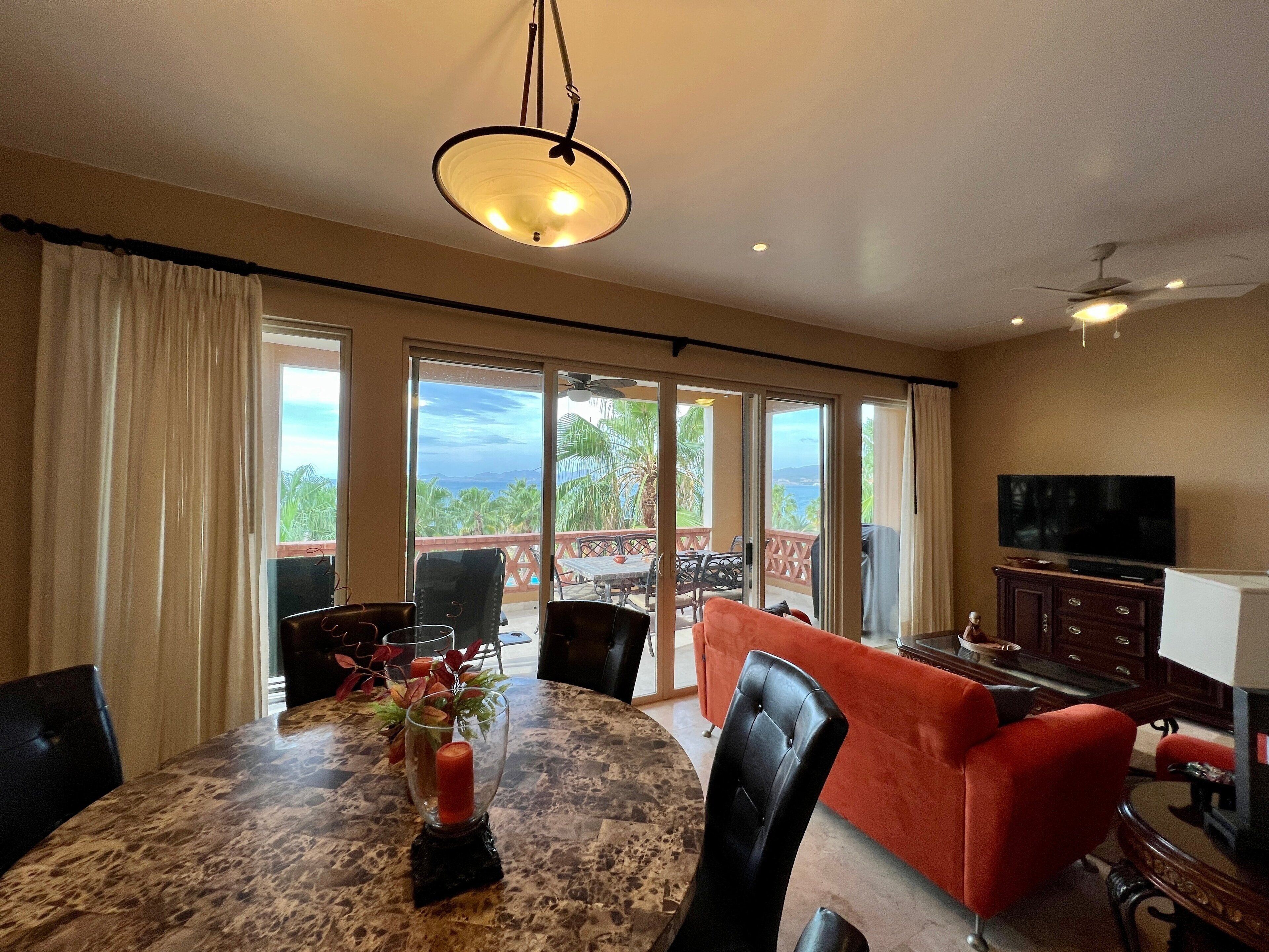 C404 - Beautiful 3 Bed Condo With Ocean View - 라파스