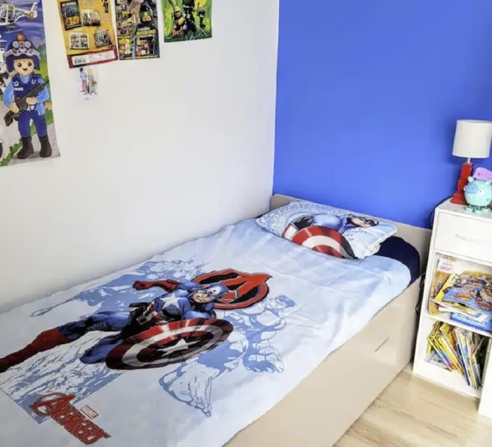 Quiet Family Apartment - 3 Bedrooms - Near Buttes Chaumont - Gare de l'Est - Paris