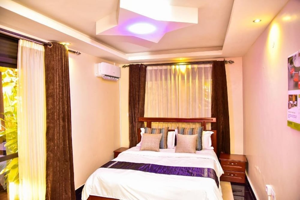 Four Vins Hotel & Apartments - Kampala