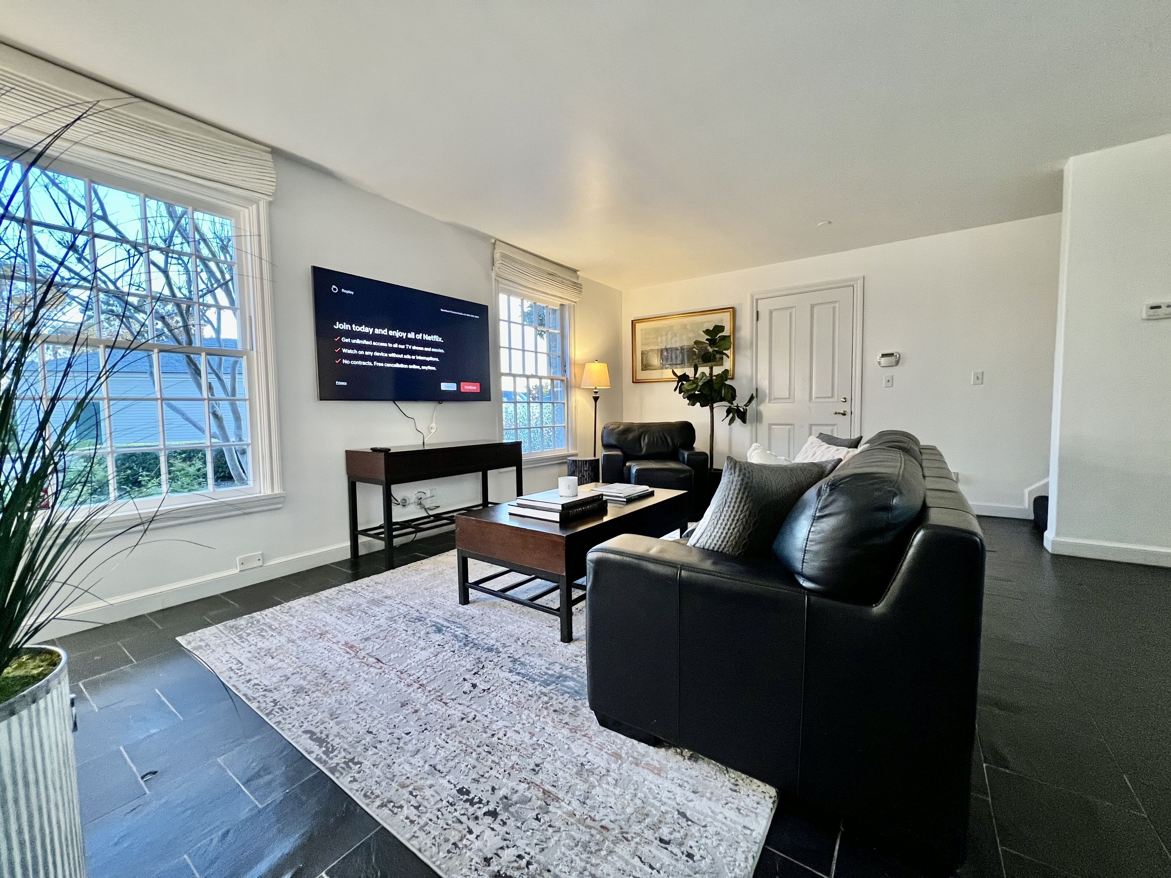 Luxury 2 Story 2 Bedroom Ocean And Mountain Views Home Summerland - Montecito, CA