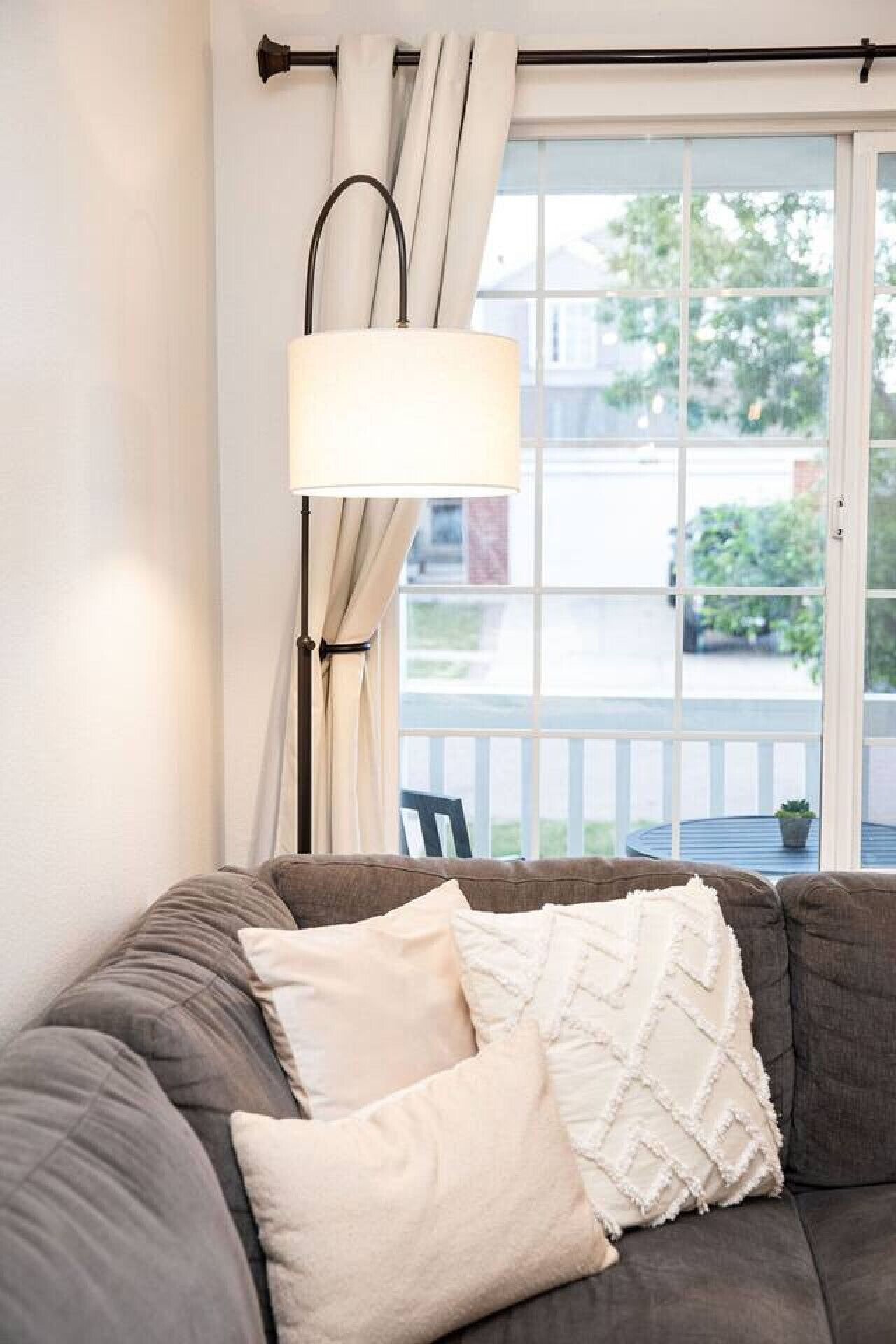 Cozy Cottage W/ Office, Patio & Hot Tub - Colorado Springs, CO