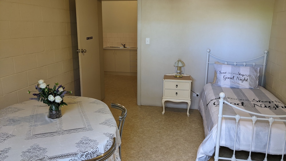 Apartments In Lucindale - Lucindale