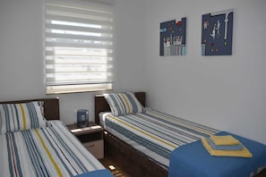 Apartamento (Two Bedroom Apartment with Balcony) | 2 quartos, ferro/tábua de engomar, Wi-fi 