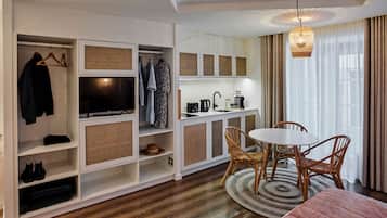 Apartamento luxo | 1 quarto, frigobar, individualmente decorados, berços grátis
