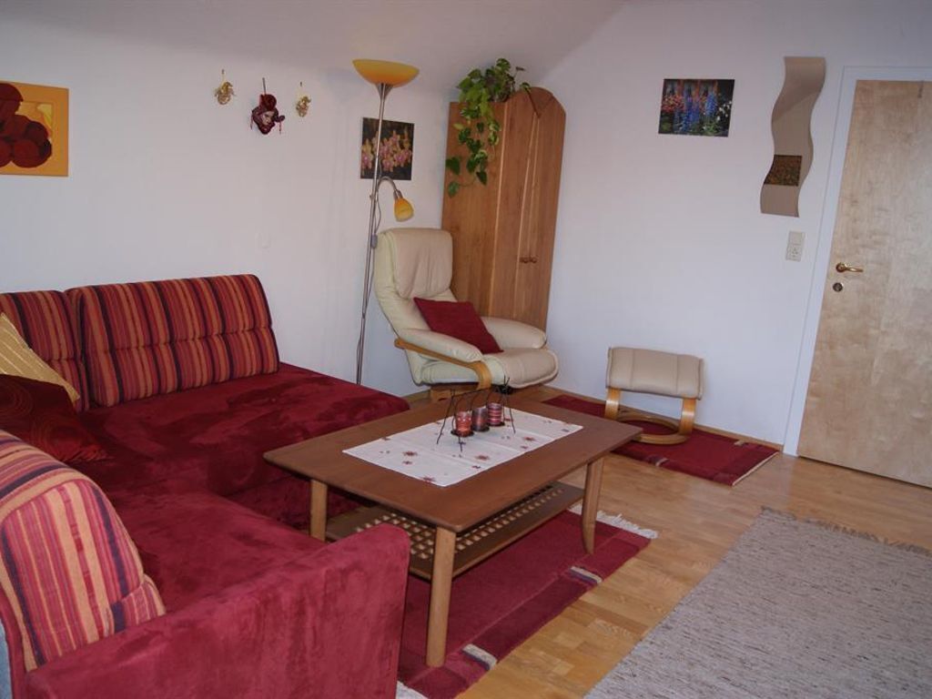Feriendomizil Schrempf - Ferienhaus/3 Schlafr. Und 1 Wohnschlafr./dusche,wc - Haus
