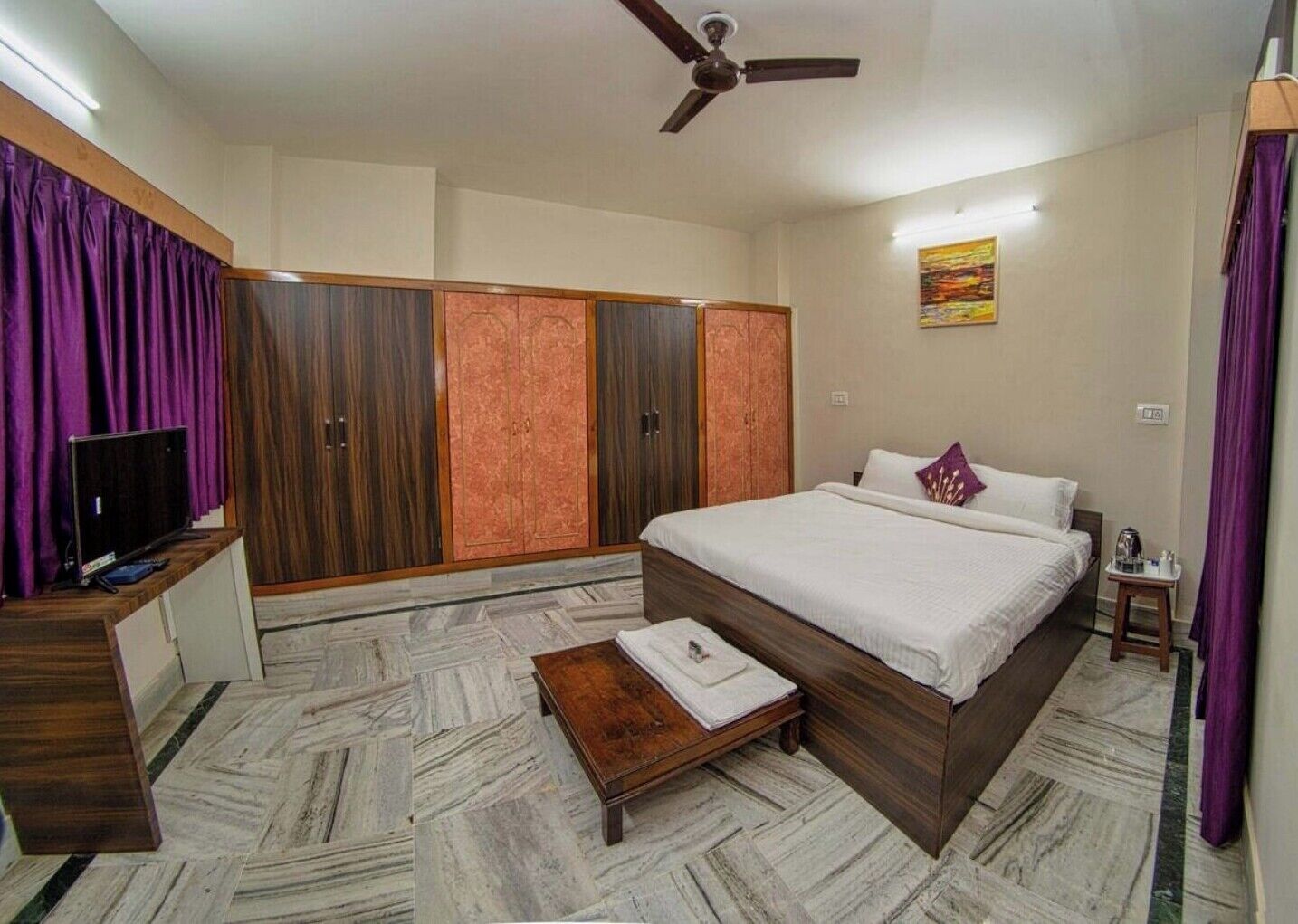 Shri Heritage - Your Home Away From Home. - Varanasi