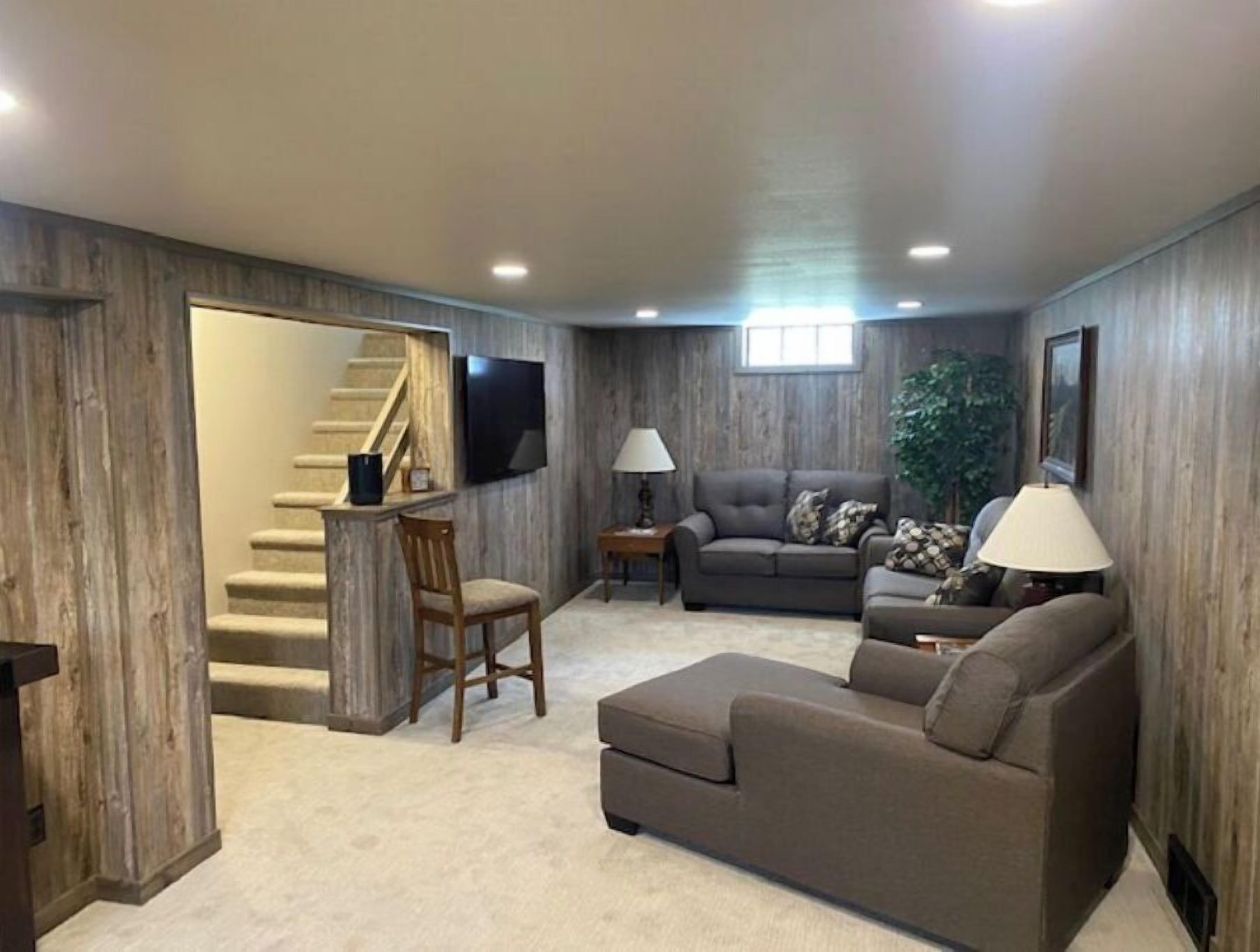 Wonderful 3+ Bedroom Home Completely Renovated - Sheboygan, WI