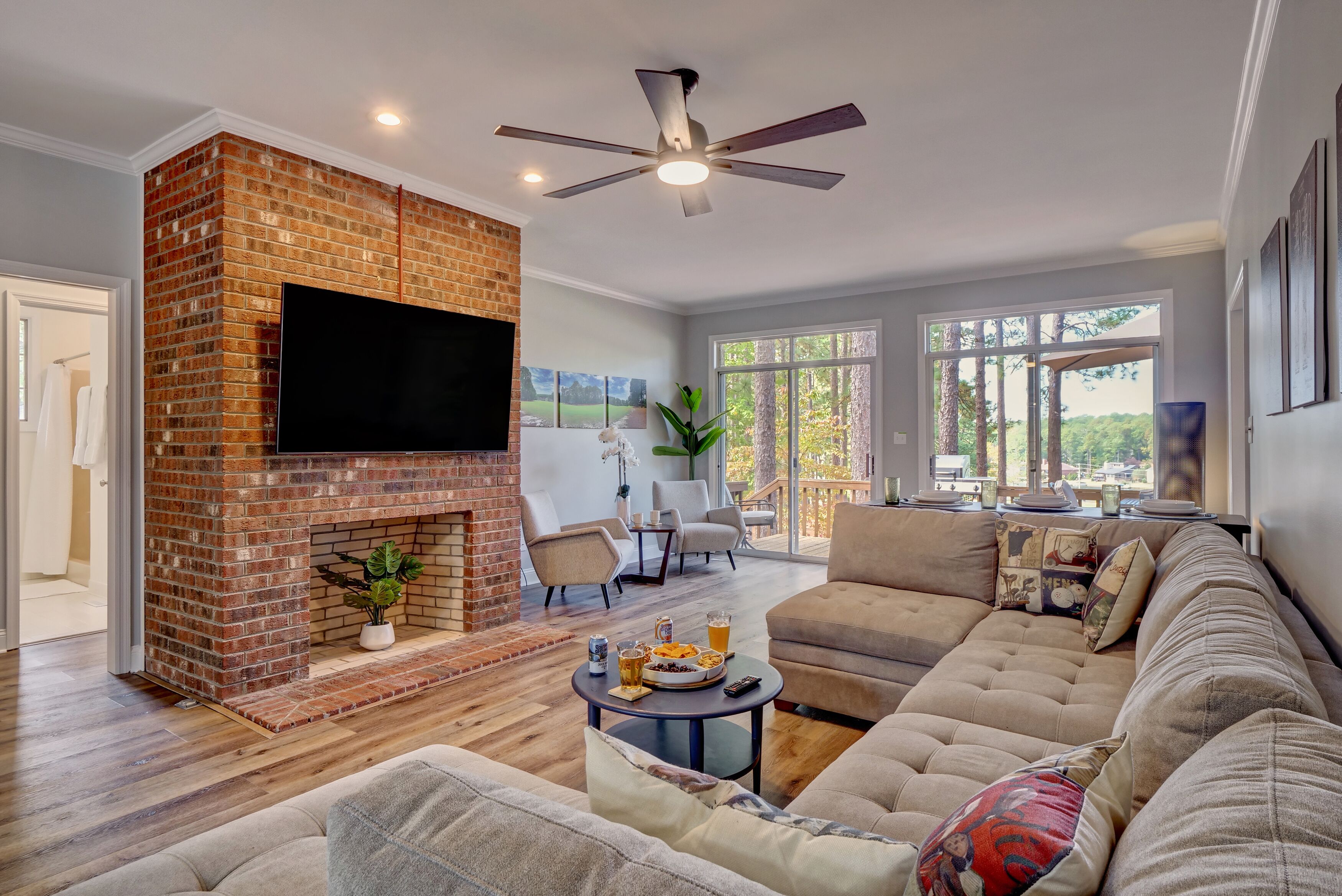 Luxury Golf Simulator, Golden Tee, Shuffleboard, Hot Tub And Stunning Views! - Whispering Pines, NC