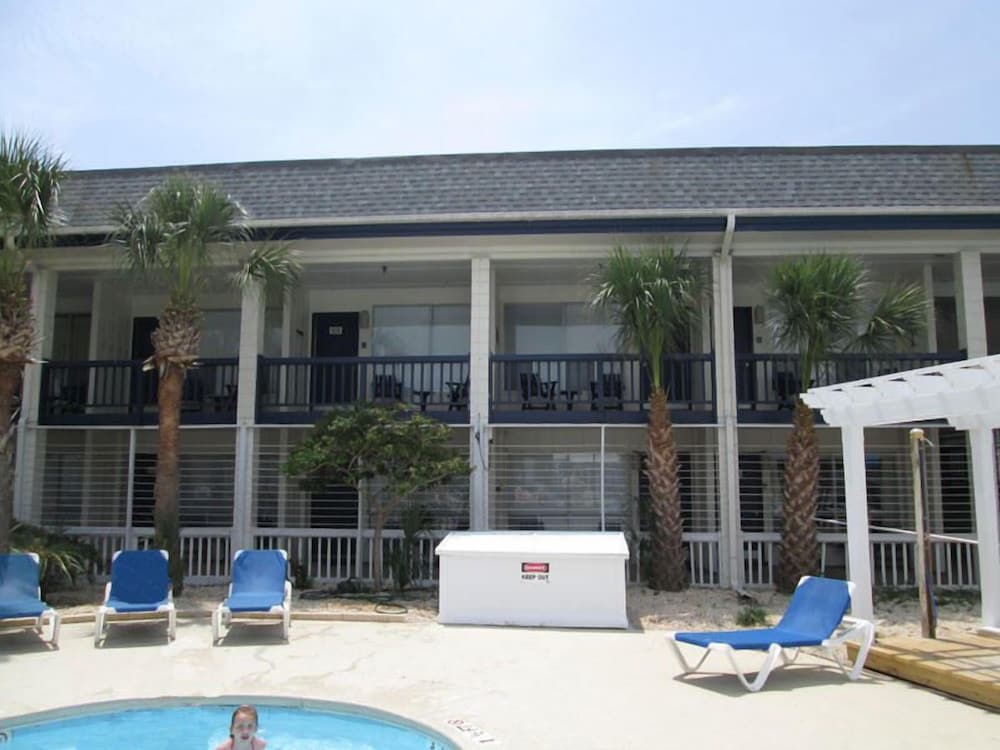 531 Sunsuite - Saint Helena Island, SC