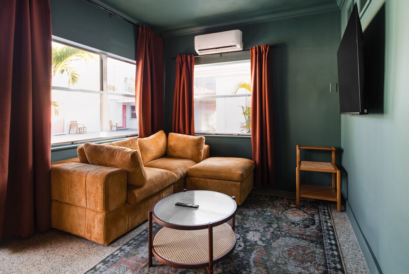 106 · Experience Time Travel: Retro Motel Apartment - Clearwater Beach, FL