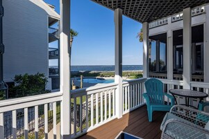 Casa de Campo, 1 cama queen-size, varanda, vista para o oceano | Terrenos do alojamento