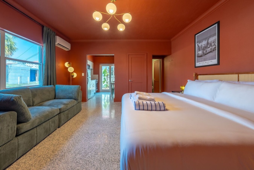 107 · Pool Kitchen Beach Self Checkin Free Parking - Clearwater Beach, FL