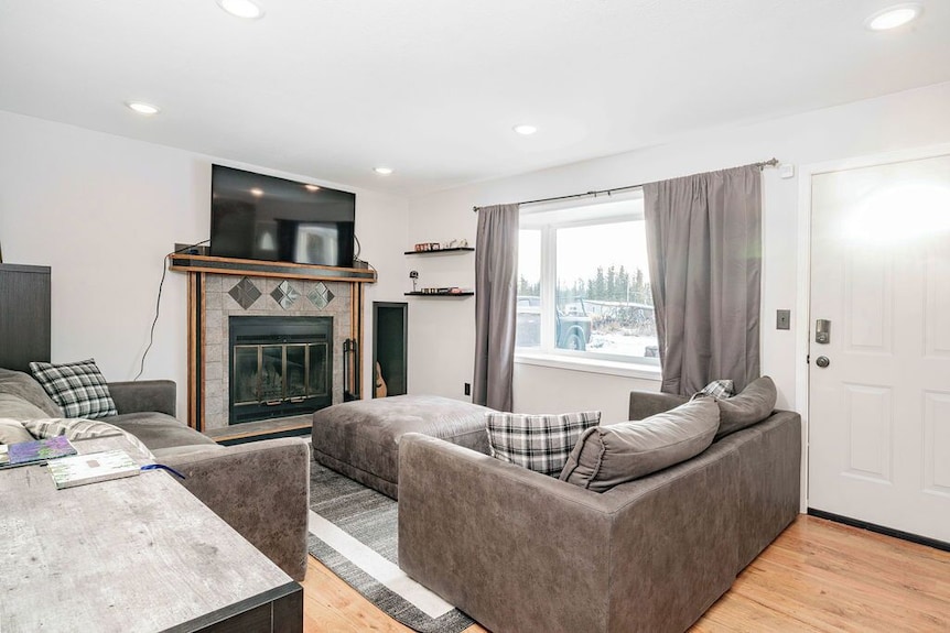 Cozy Kenai Home Close To Fishing! - Kenai, AK