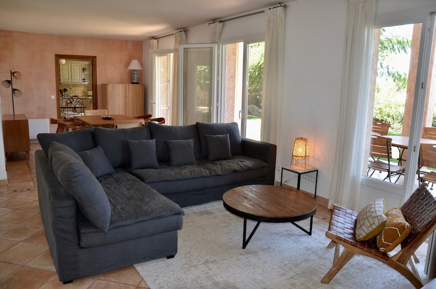 Villa Gabrielle - Beautiful Sea View With Pool - Korsika