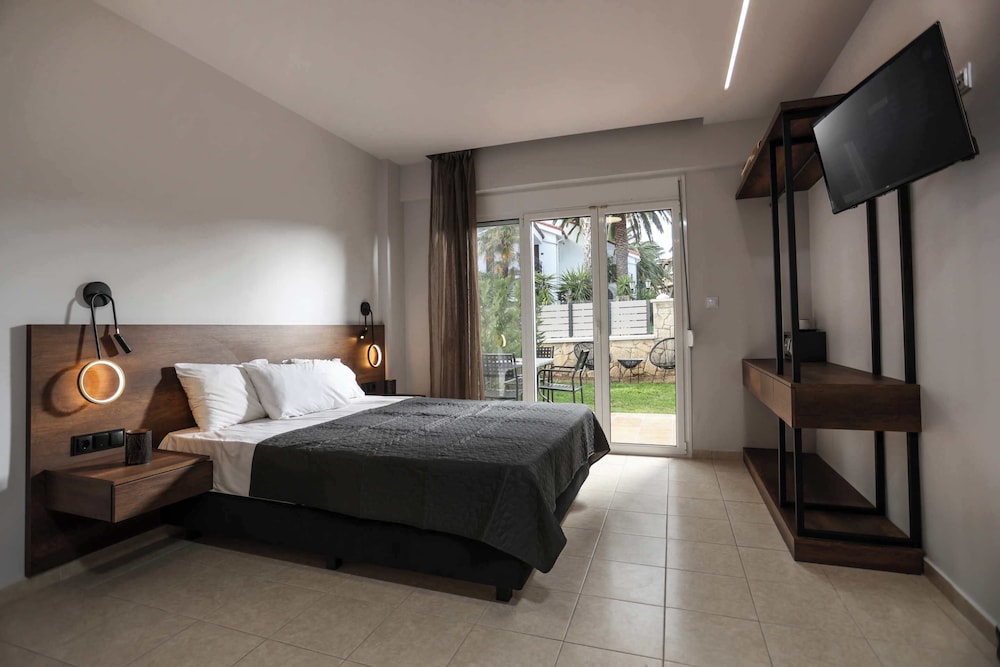 Danae Comfort Living - Halkidiki