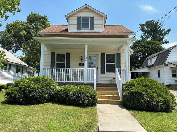 Charming Cape Cod - Walking Distance To Gcc - Keystone Safari, Grove City