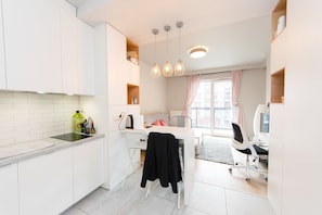 Apartamento Cidade | Refeições no quarto