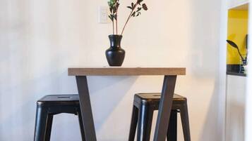Apartamento Comfort | 1 quarto, cortinas/cortinados opacos, berço de viagem, Wi-fi grátis
