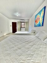 Wi-Fi de cortesia, roupa de cama