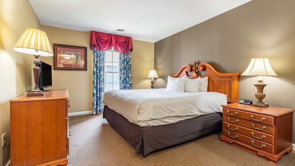 Wyndham Kingsgate - 2 Bedroom Deluxe - Williamsburg, VA