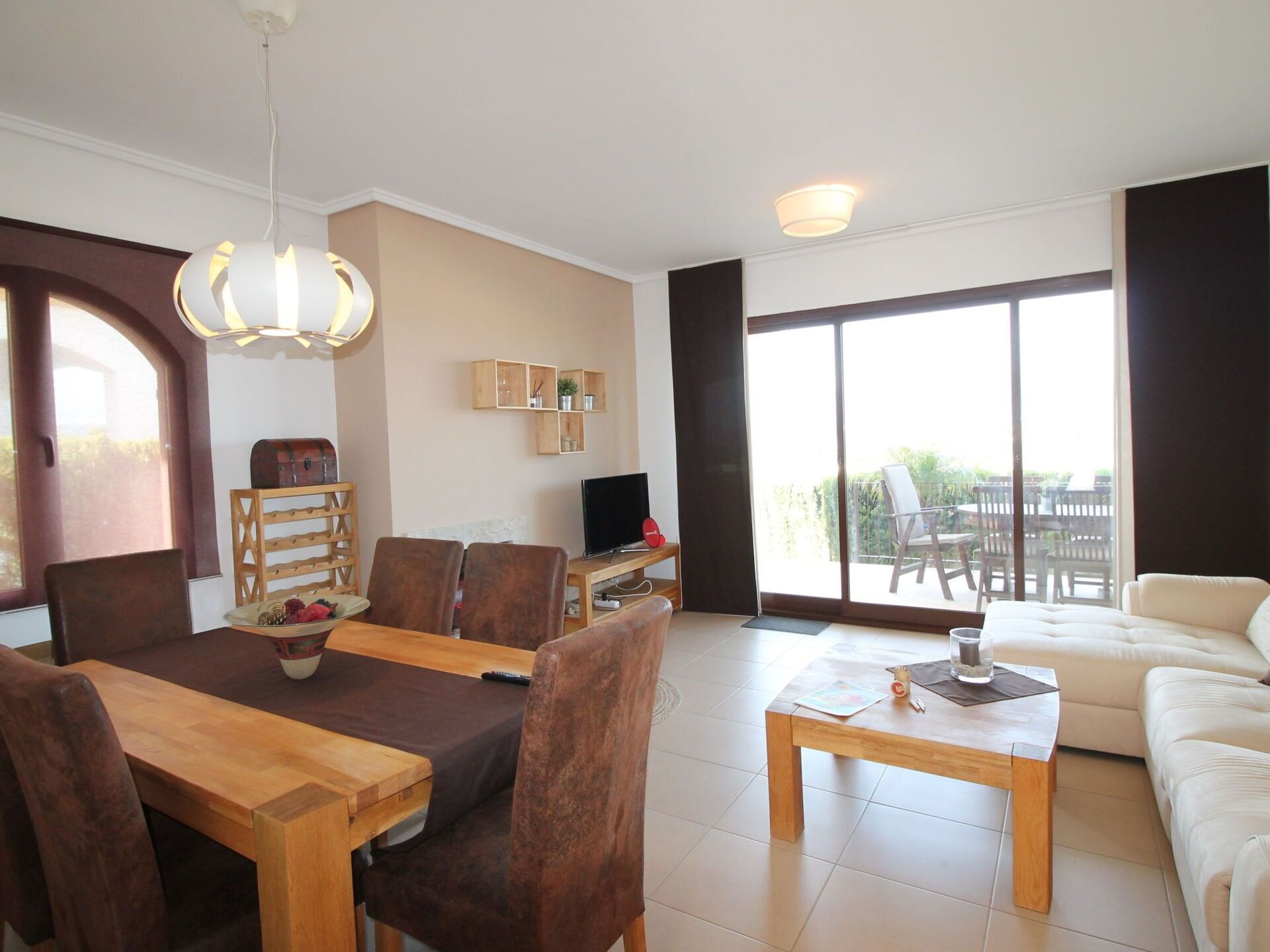 Preciosa Casa De Vacaciones  Para 6 Personas Con Piscina, A/c, Wifi, Tv, Patio Y Vista Panorámica - Benimantell