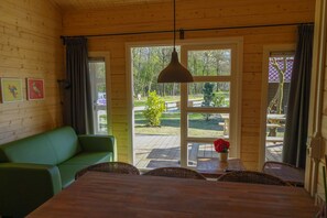 Drentse Kap 4 | Sala de estar | Televisor de 32 polegadas com canais digitais 