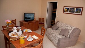 Apartamento | 1 quarto, Wi-Fi de cortesia, roupa de cama