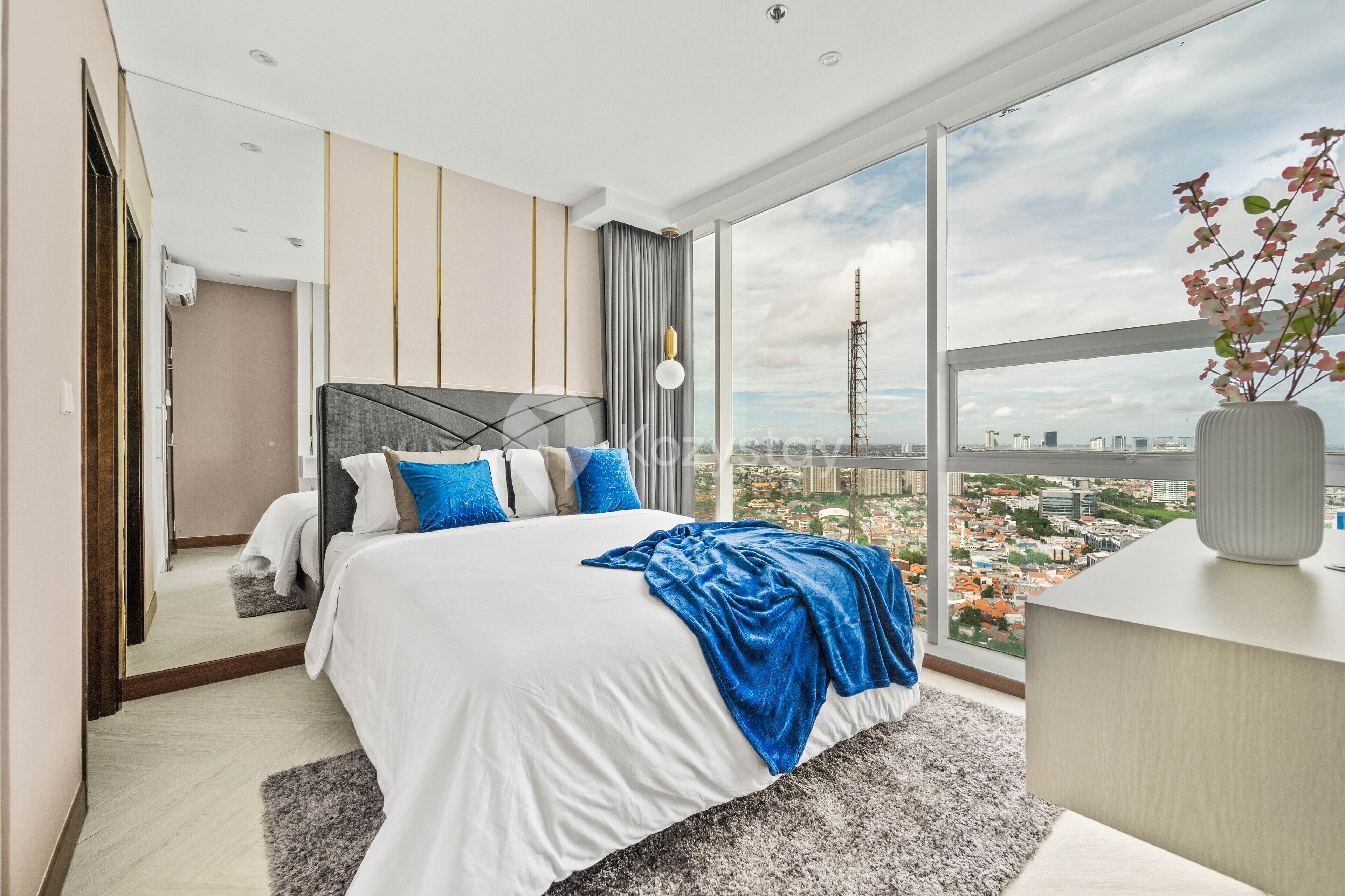 Apartamento, 2 quartos, Vista para a cidade | 2 quartos, com decoração personalizada, com mobília individualizada 