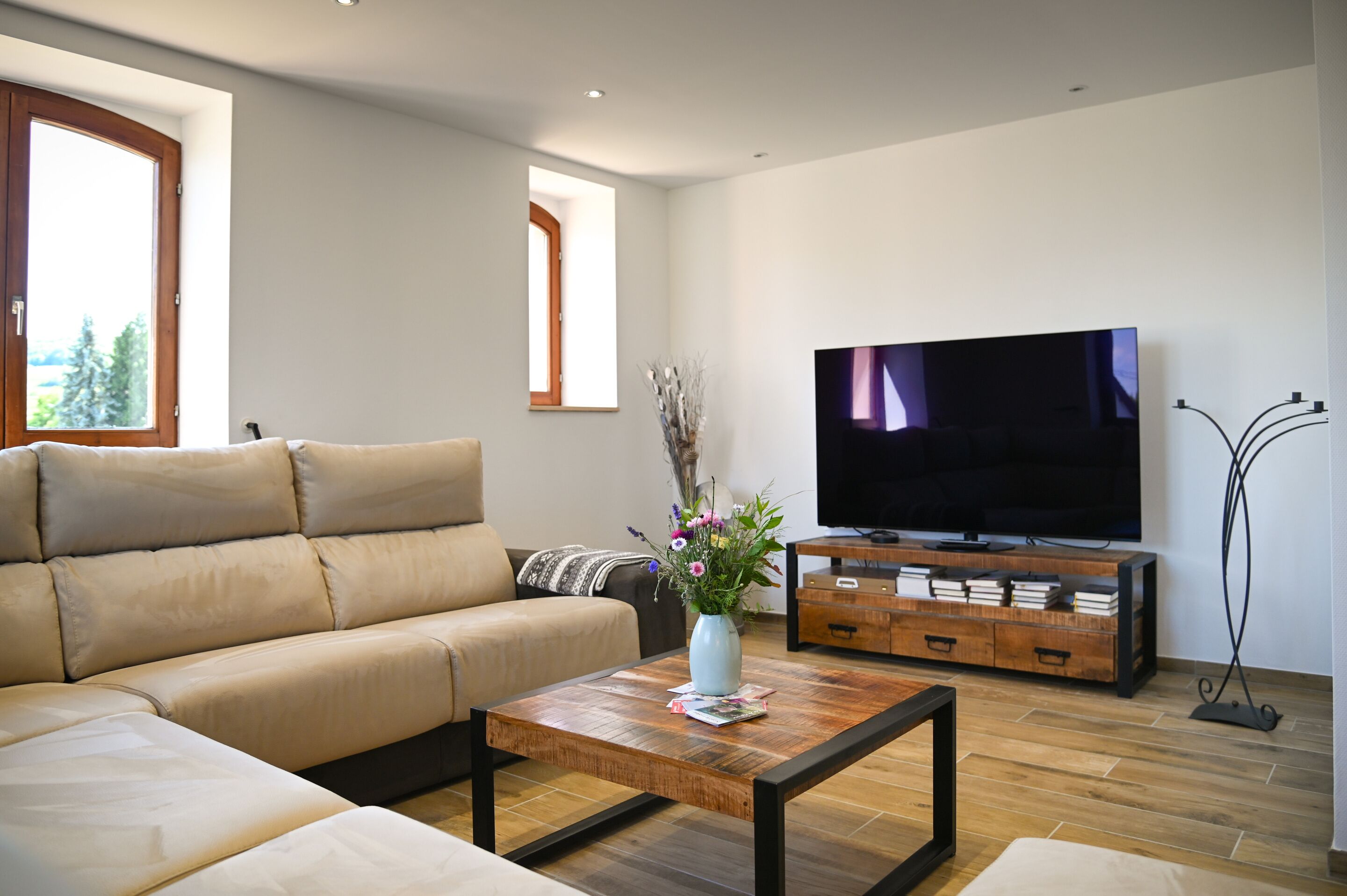 L'orée Des Vignes-house-oversized-ensuite-vineyard View - Elzas