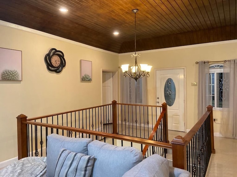 R & J Roost - 奧喬裡奧斯