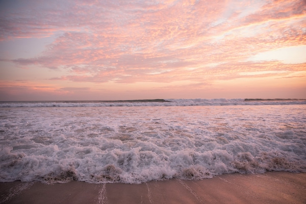Vista para praia/oceano