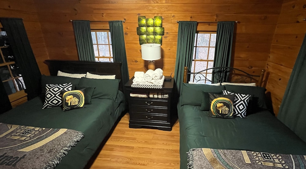 Private Cabin In The Shenandoah Valley - Harrisonburg, VA
