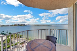 Apartamento em Condomínio Fechado (Lovers Key Resort 905) | Exterior