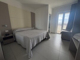 Quarto casal ou duplo luxo | Escrivaninha, Wi-Fi de cortesia