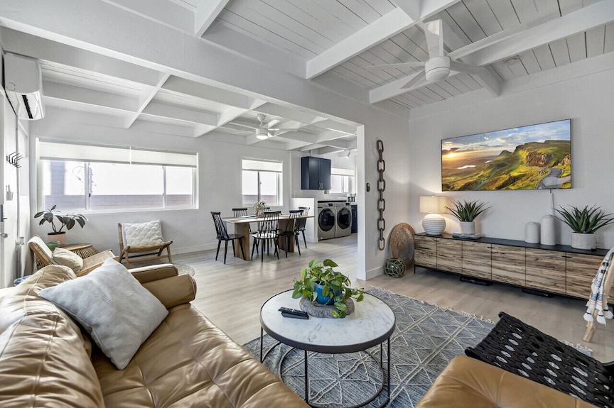 Steps 2 Cleo Beach! 5 Min Walk To Dtwn (Air Conditioning!) - Laguna Beach, CA