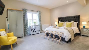 Casa de Campo | 2 quartos, com decoração personalizada, com mobília individualizada