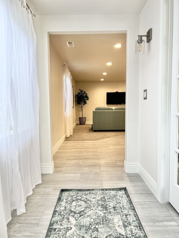 2b/1b Basement Apt Near Jordan Landing - Flexible Check-in/out! Sleeps 6 - West Jordan, UT