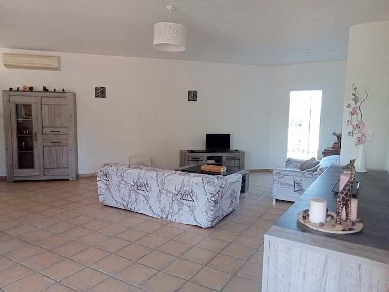 Entre Provence Et Camargue - Gard