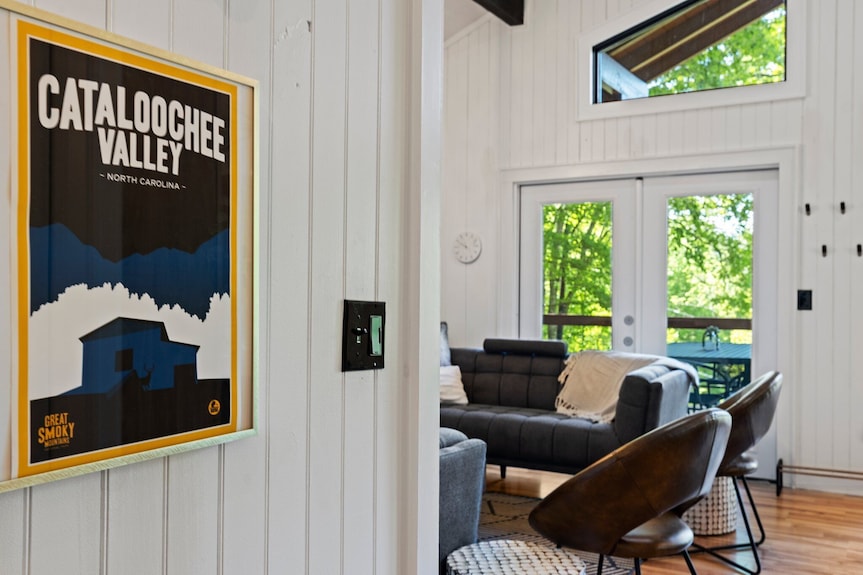 Charming Cabin With Hot Tub & Breathtaking Views. - North Carolina